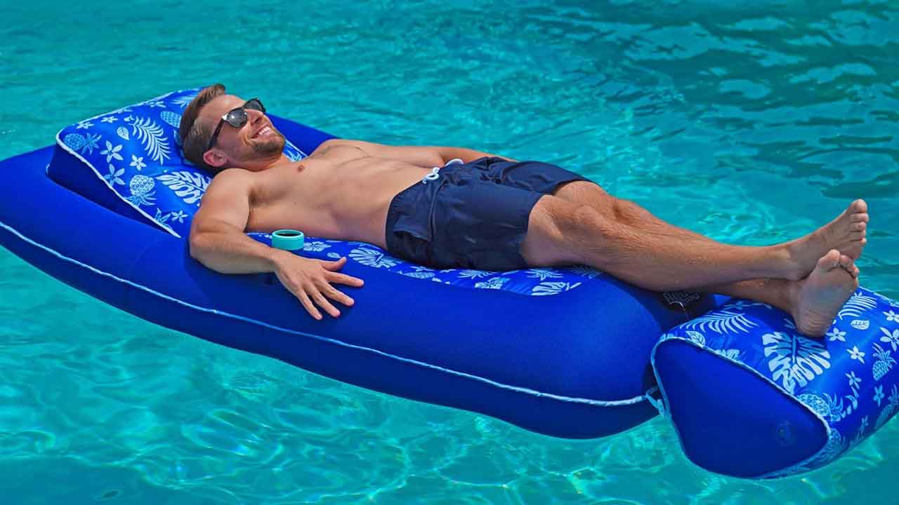 The Best Luxury Pool Floats for 2025: Elevate Your Poolside Experience